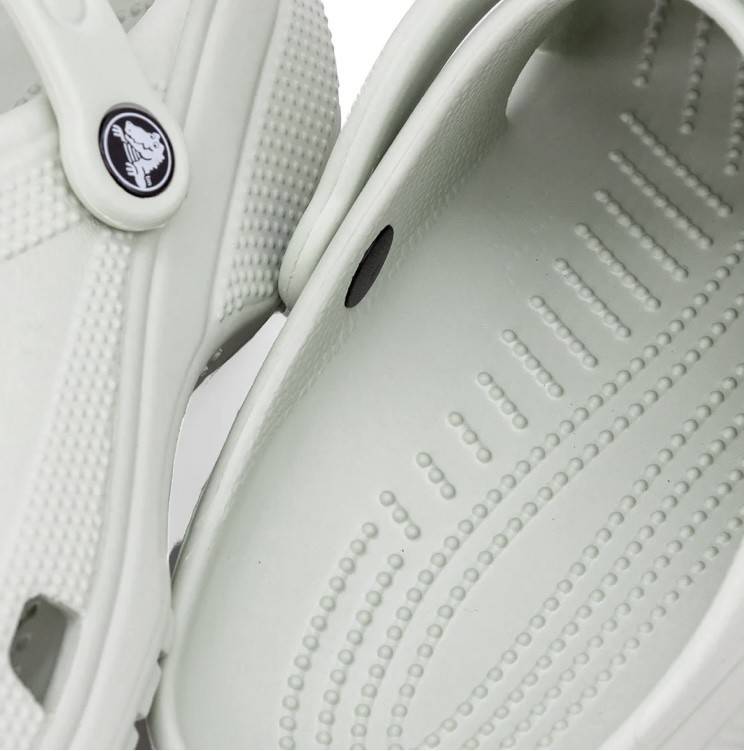 Crocs Classic Clog #10001 (Plaster)